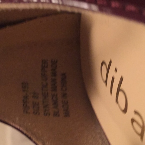 Diba | Shoes | Diba Sandals Purple And Gold | Poshmark